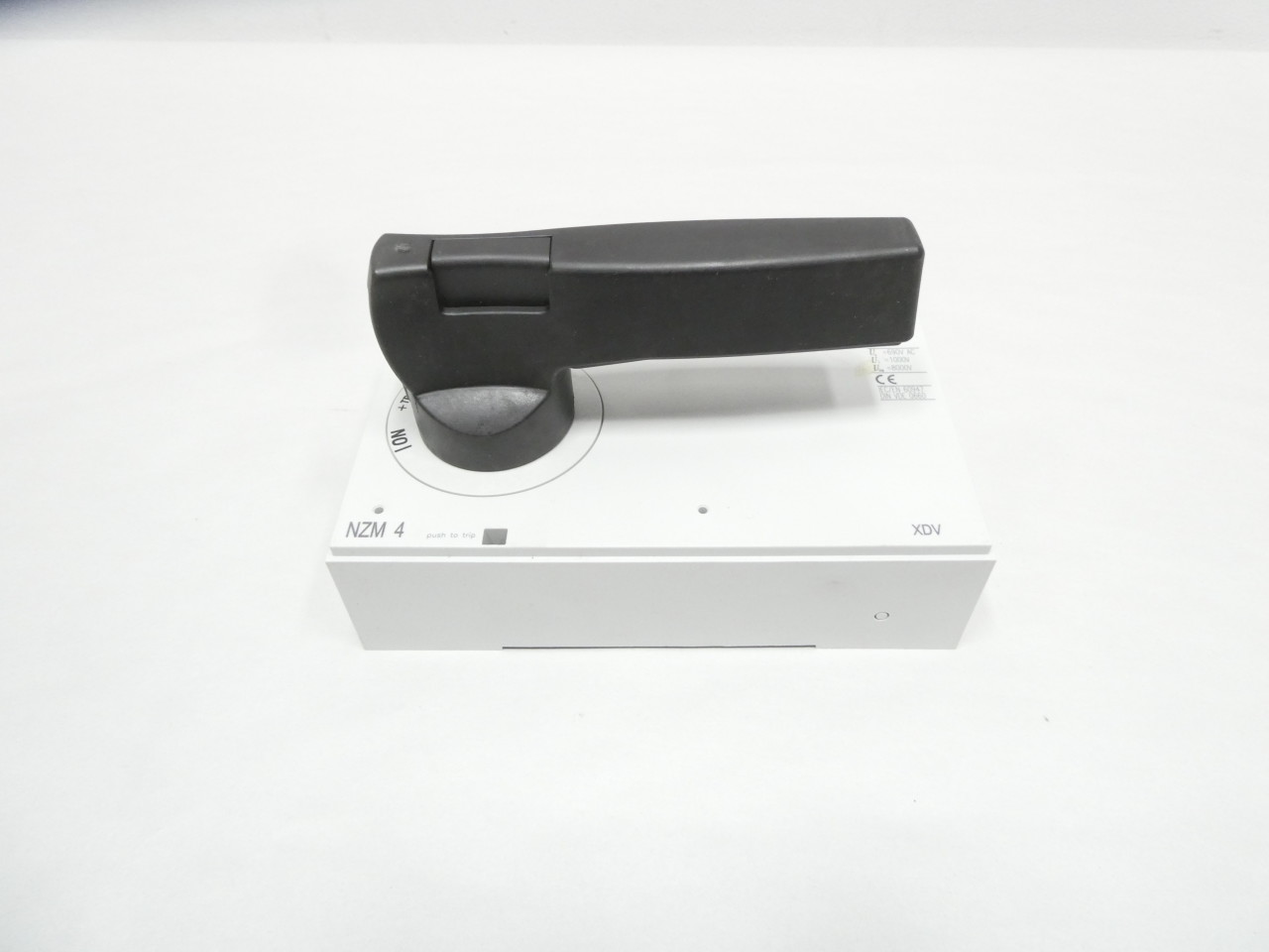 EATON NZM4-XDV